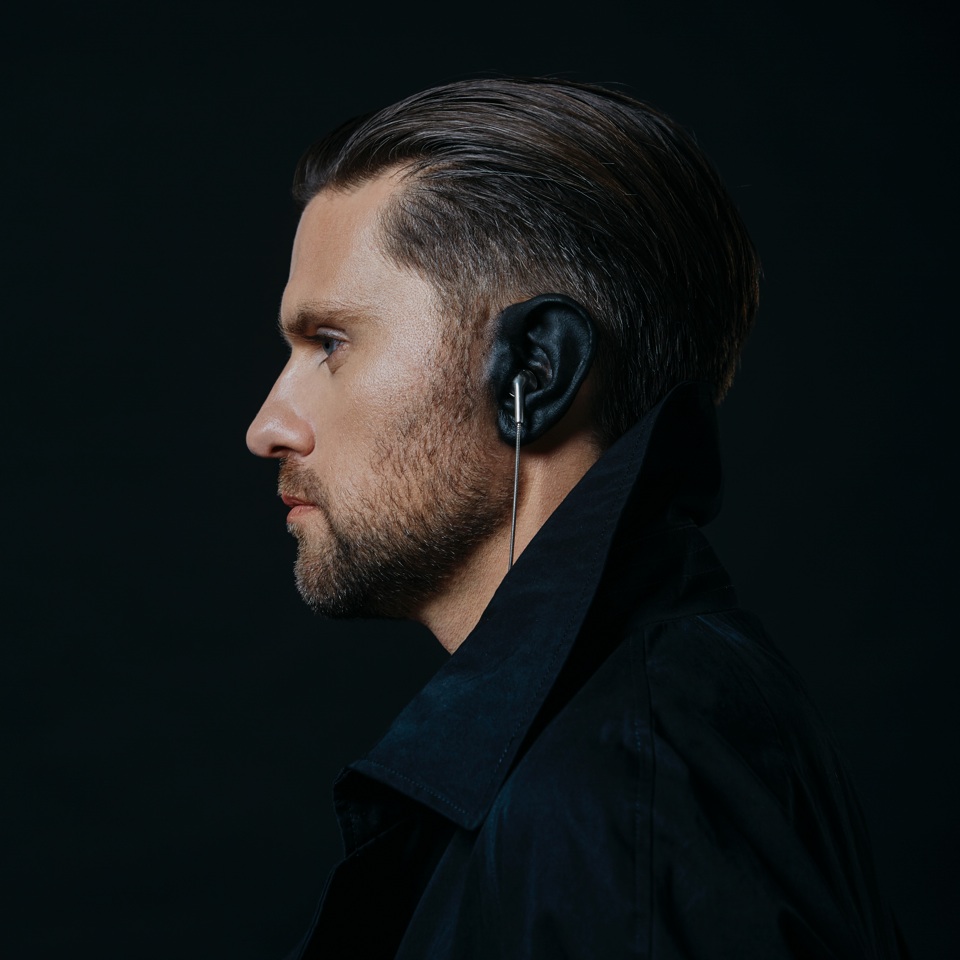 Kaleidoscopic Visions: An Interview with Rodriguez Jr. – Project Revolver